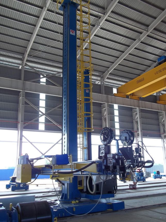Rotate Tube Roll Welding Manipulator Machine With 4meter Range